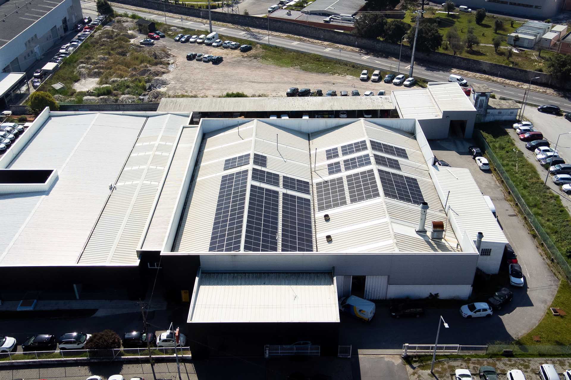 AUTO RENO VIANA | Projeto executado pela Luz Verde