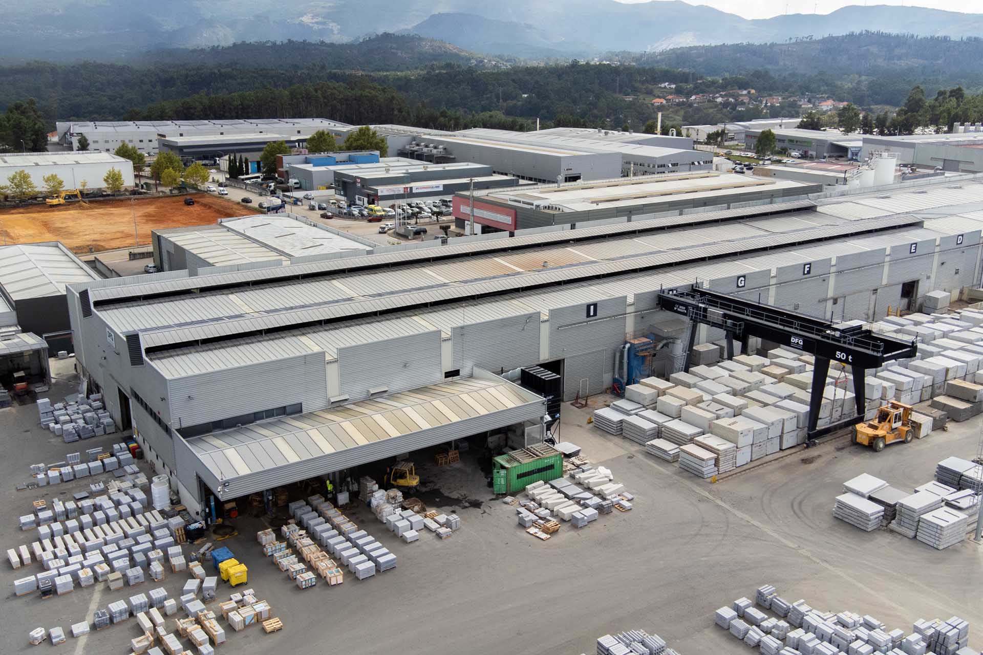 PAVESTONE | Projeto executado pela Luz Verde
